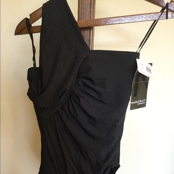 Miraclesuit | Swim | Magicsuit By Miraclesuit 8 Black One Shoulder Pc ...